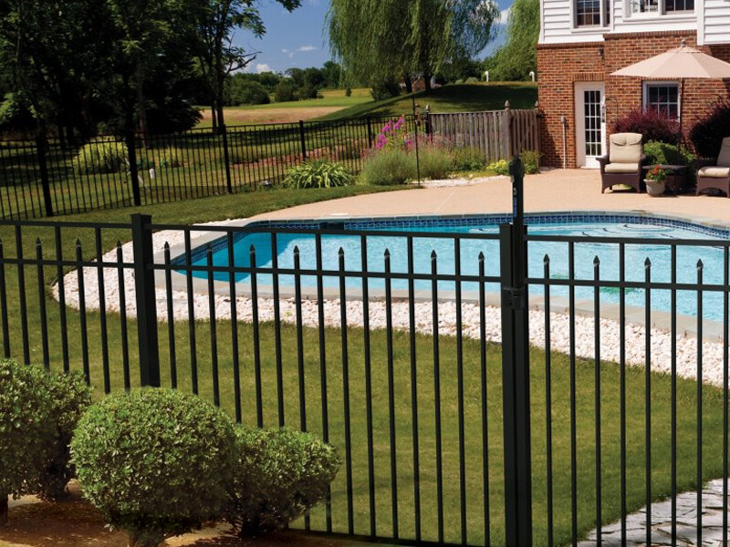Pool Fences | Mr. Fence - Evansville Indiana